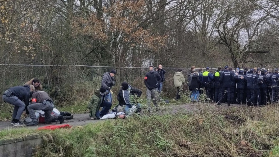 Solidarité avec les activistes de Code Rouge et Extinction Rebellion en ...